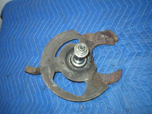 1982-92 CAMARO FIREBIRD DRIVER LEFT LH SIDE FRONT STEERING SPINDLE ...