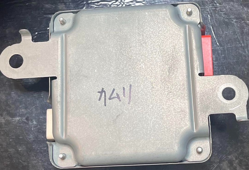 Toyota Camry HV Hybrid Voltage Sensor 89892-33020 DENSO From Japan | eBay