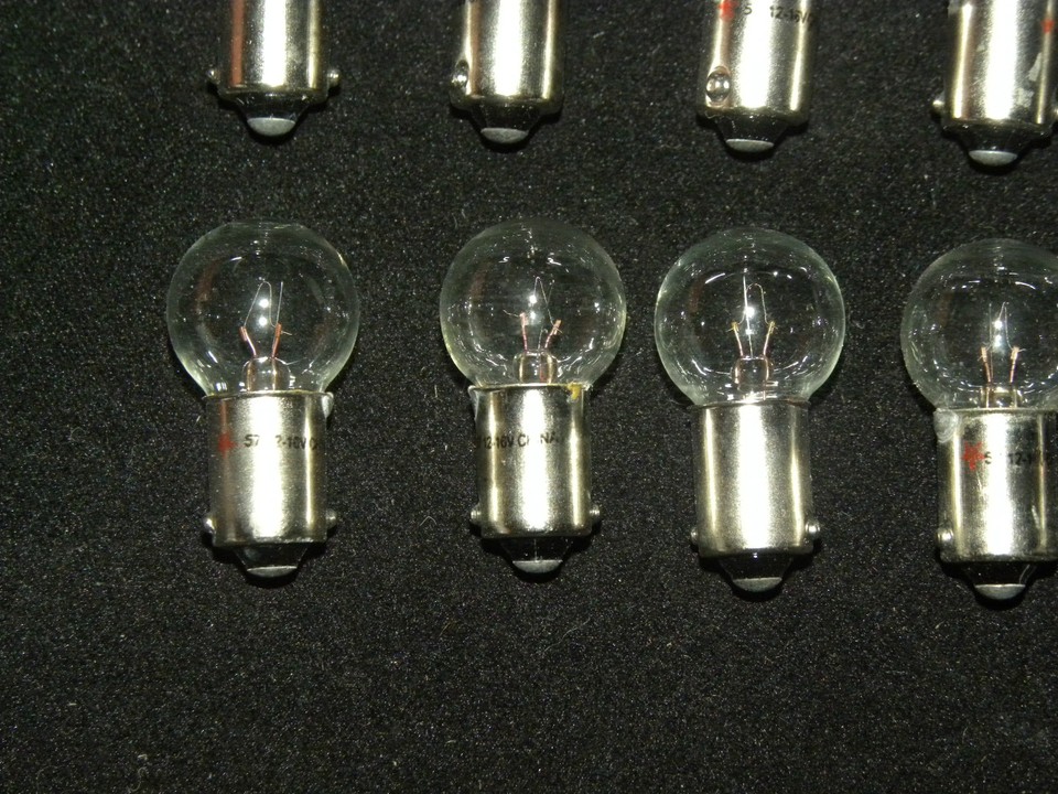 Lionel Trains Light Bulbs # 57 Bayonet Base 12 - 16 Volt - Large Globe ...