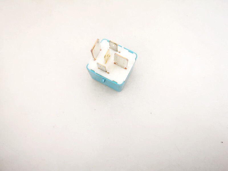 9098704010 90987-04010 156700-2550 Relay module for Toyota Avens ...