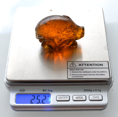 Netsuke - Vintage Japanese Amber Netsuke