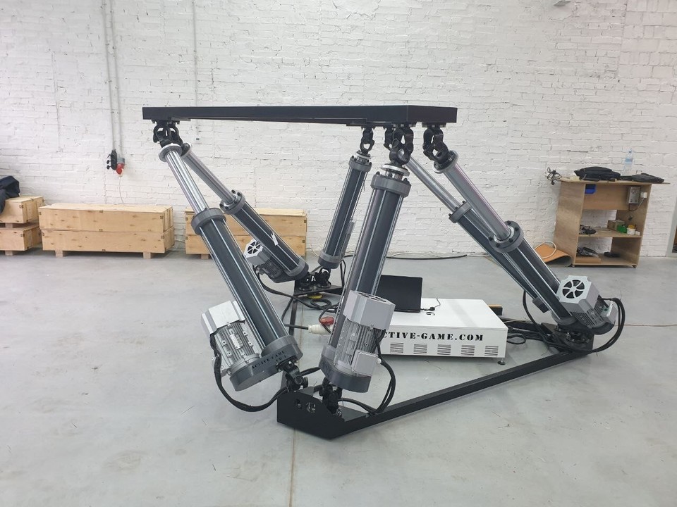 6 DOF Motion Simulator Platform for Racing and Flight ACTIVE GAME ...