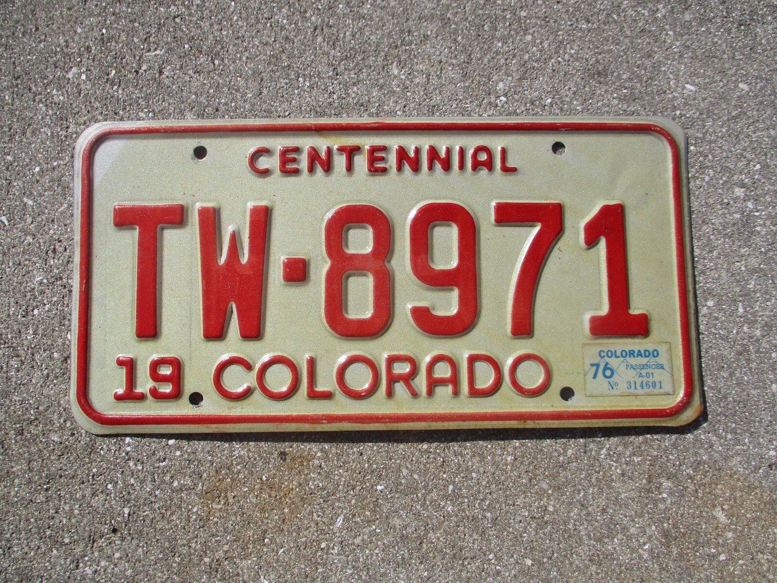 Colorado 1976 Centennial license plate # TW - 8971 | eBay