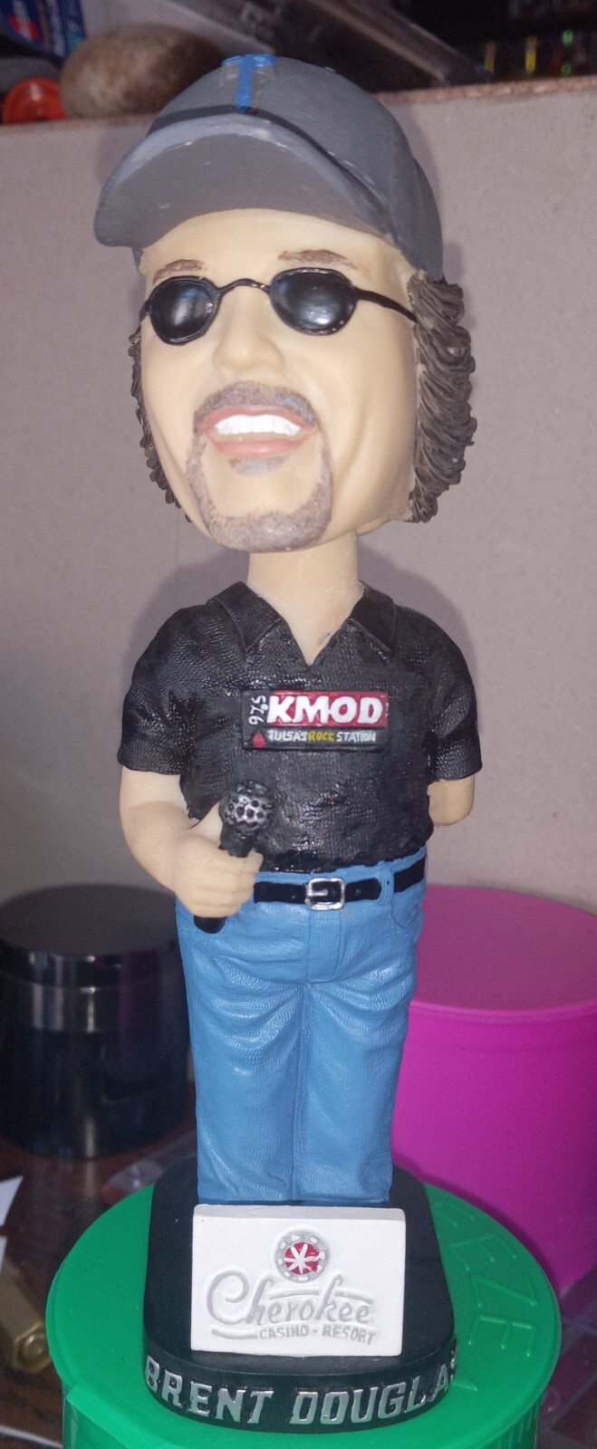 Phil Stone's Instagram, Twitter & Facebook on IDCrawl