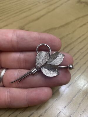 Vintage Wells Sterling Silver 925 Floral Detailed Etched Brooch Pin | eBay