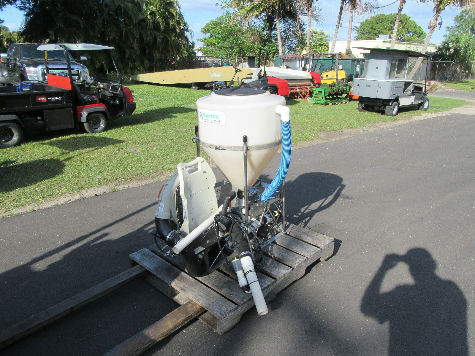 Vortex TR Granular Fertilizer Application Spreader Stihl BR550 Backpack ...