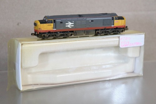 CJM GRAHAM FARISH WEATHERED BR RAILFREIGHT CLASS 37 DIESEL LOCOMOTIVE ...