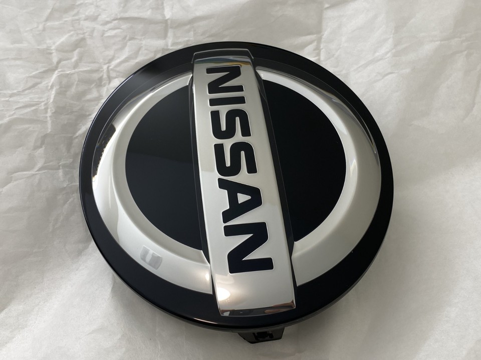 2020-23 Nissan Sentra Grille Emblem Logo Radar ACC 62890-6LH0A | Free ...