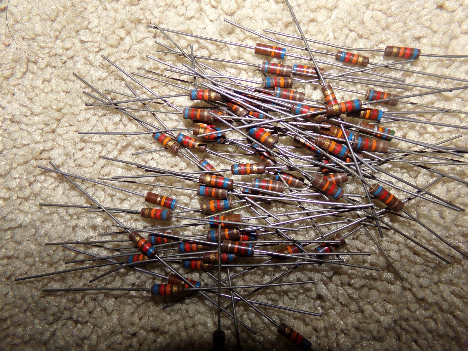 62K OHM OHMITE RESISTOR 5 PIECES 1/2 WATT 5% CARBON COMPOSITE | eBay