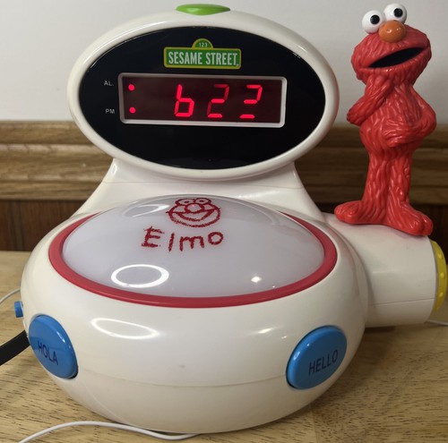 Sesame Street Elmo Alarm Clock/Radio/Nightlight. Model KSE115R ...