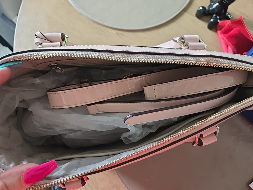 DKNY Brookdale Medium Cashmere Purse | eBay