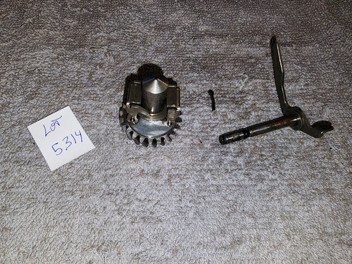 Vintage Briggs Stratton Model 23 Engine Parts Accessories Governor Gear ...