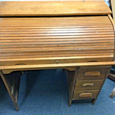 Desks & Secretaries - Roll Top Desk Oak