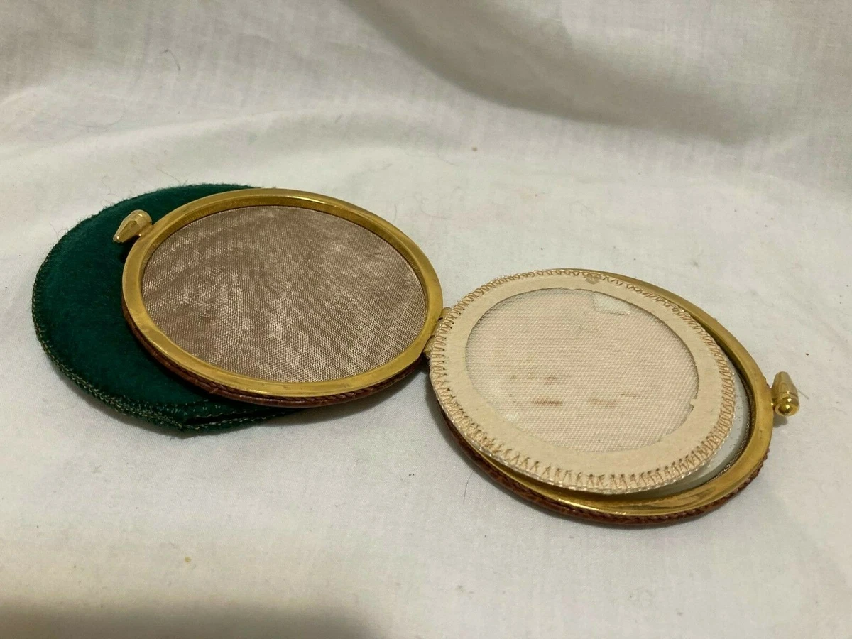 Vintage Makeup Compacts | Saubhaya Makeup