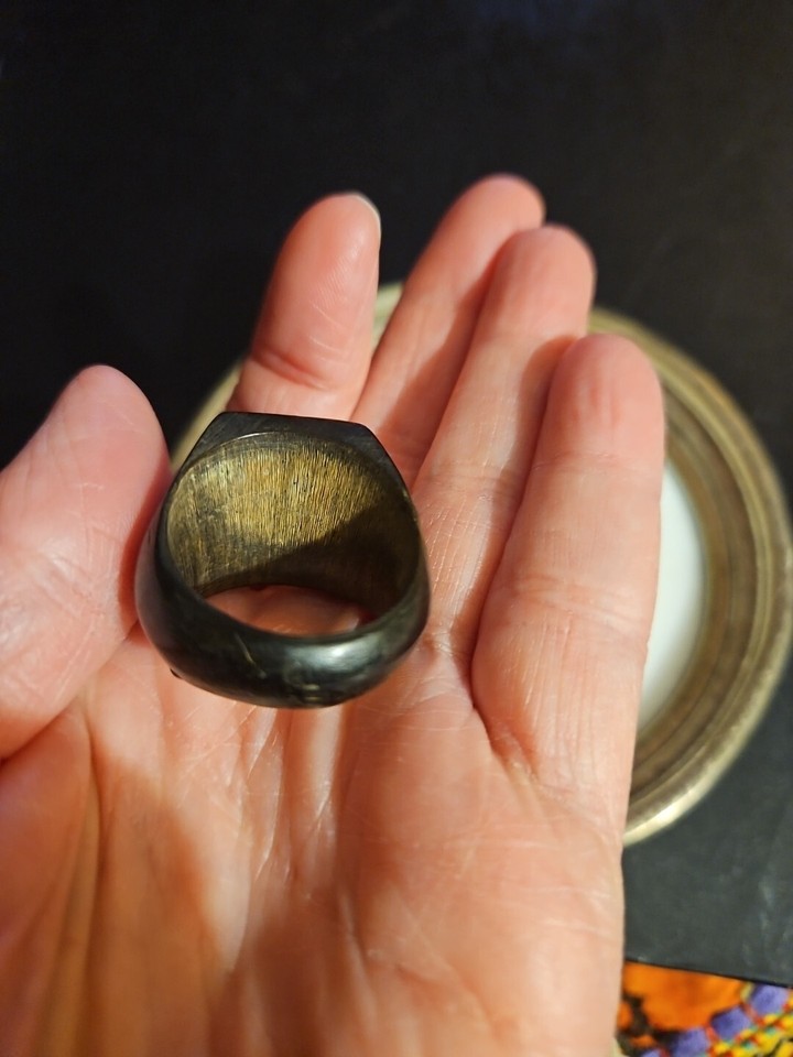 Vtg Freemason Masonic Ring Estate Find carved w abalone on front Large ...