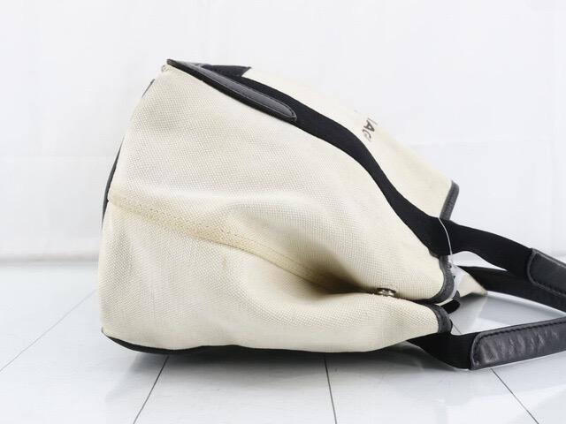 Balenciaga Tote Bag Navy Cabas S Off-White/Black | eBay Balenciaga Tote Bag Navy Cabas S Off-White/Black | eBay
