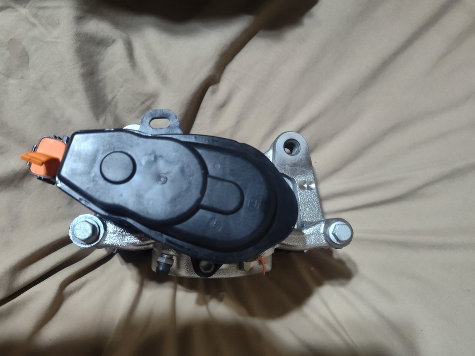 Complete Mopar Left Rear Caliper Assembly For 2019-2023 Ram 1500 ...