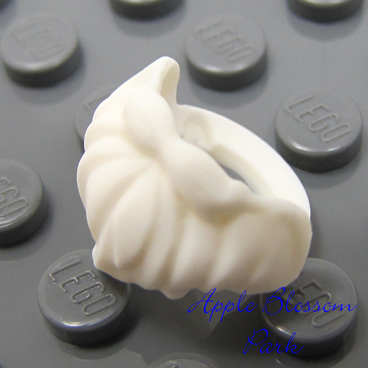 NEW Lego Minifig Short WHITE BEARD w/Moustache - Christmas Santa ...