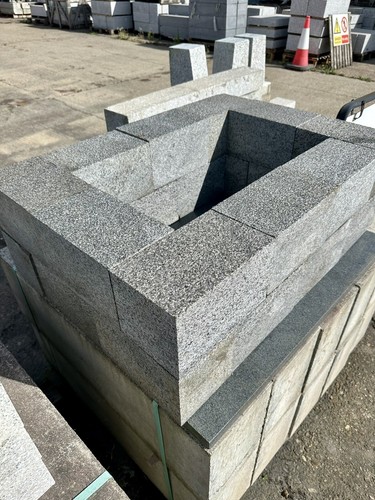 SALE Granite Blocks / setts /kerbs / edging - Fine Pick 250x150x150 £5. ...