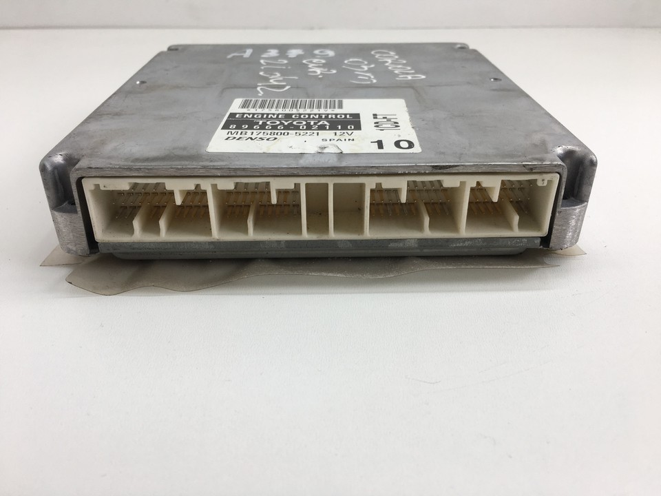 TOYOTA COROLLA ENGINE CONTROL UNIT MOTORSTEUERGERÄT ECU 89666-02110 ...