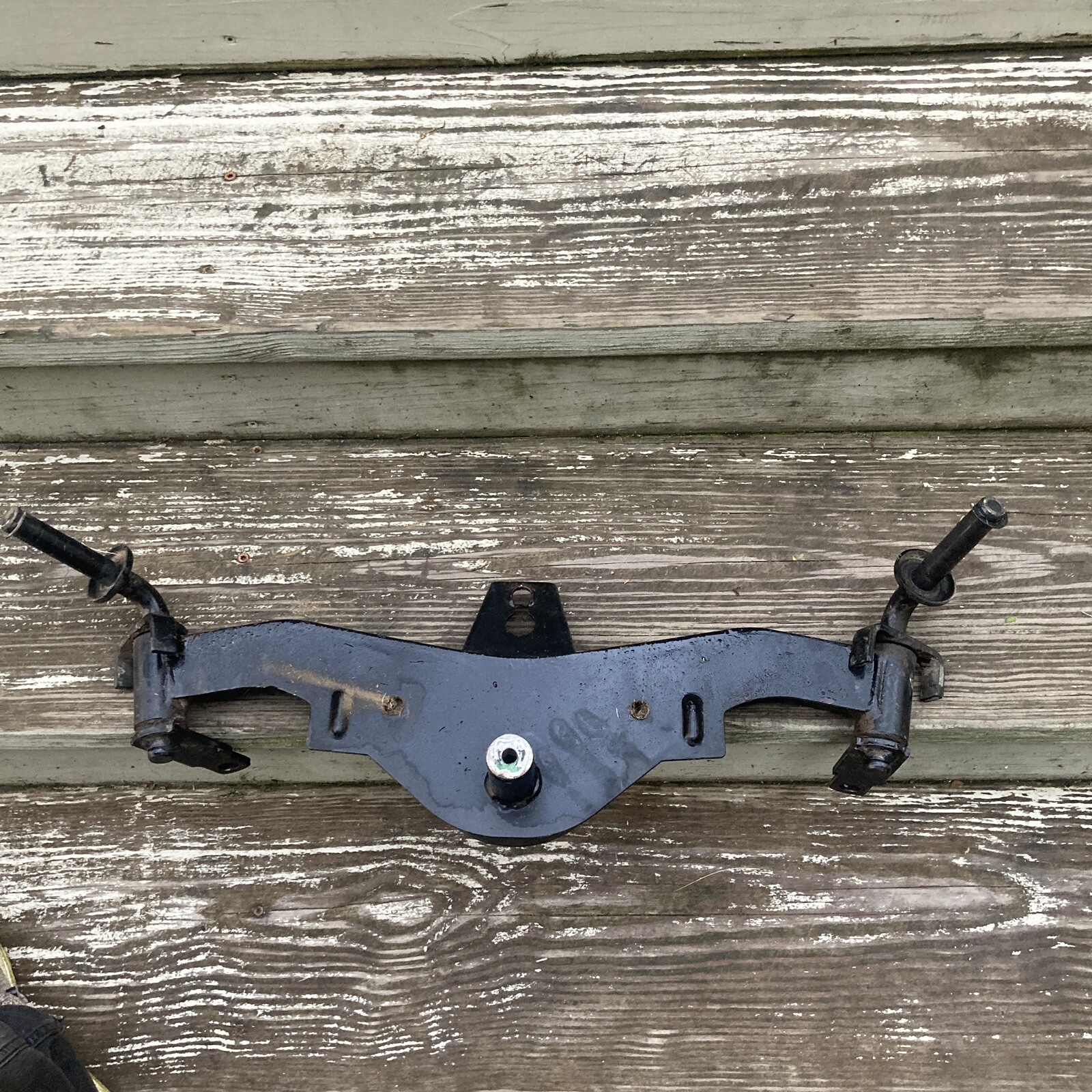 John Deere LT133 LT150 LT155 LT160 LawnMower Front Axle/Spindles Parts ...