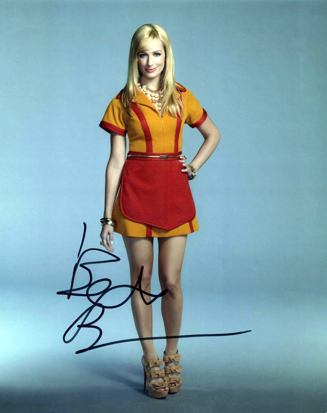 Beth Behrs 2 Broke Girls autographed photo signed 8x10 #4 Caroline ...