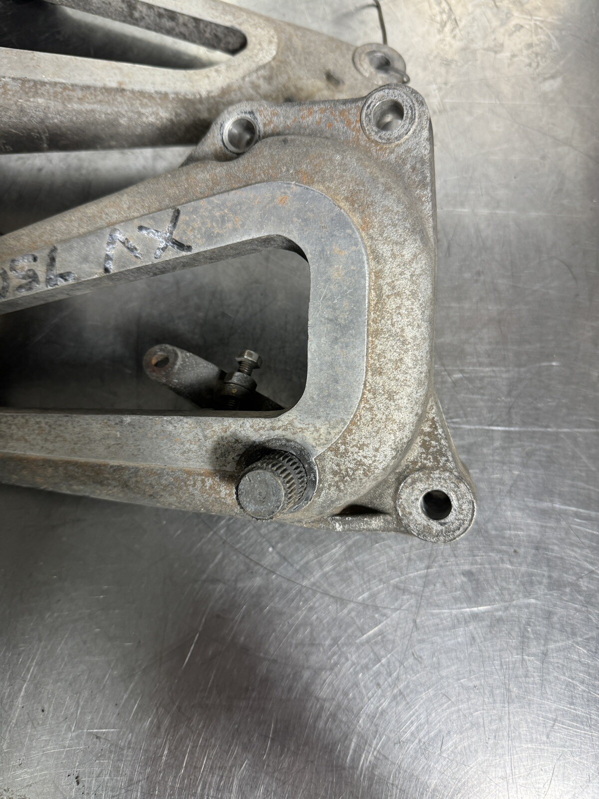 Yamaha XV750 XV 750 Virago Foot Rest Footrest Control Brackets Peg ...