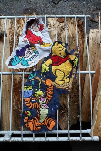 Disney Winnie The Pooh Patches - Pooh-Tigger and some dwarves | eBay