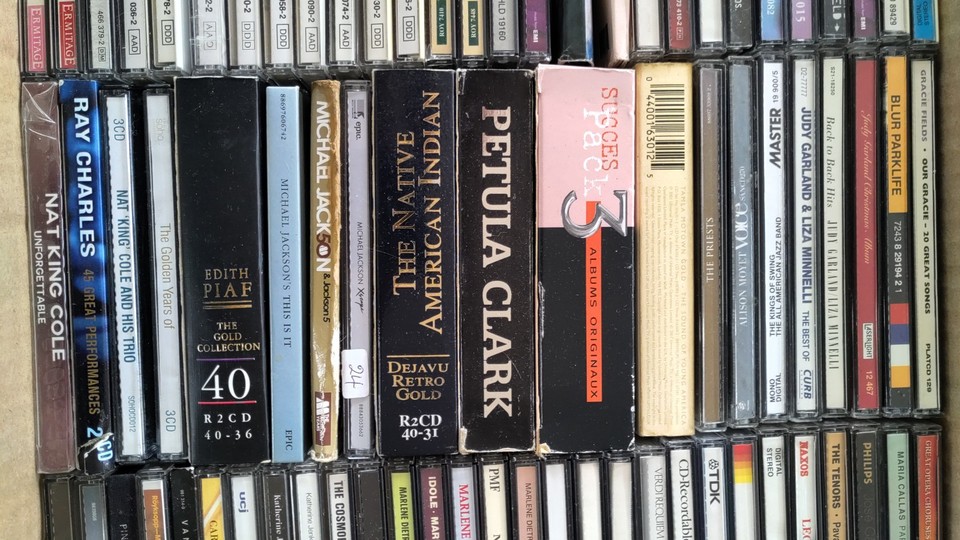 MASSIVE VINTAGE CD COLLECTION - 200+ Classical, Jazz & Popular Music ...