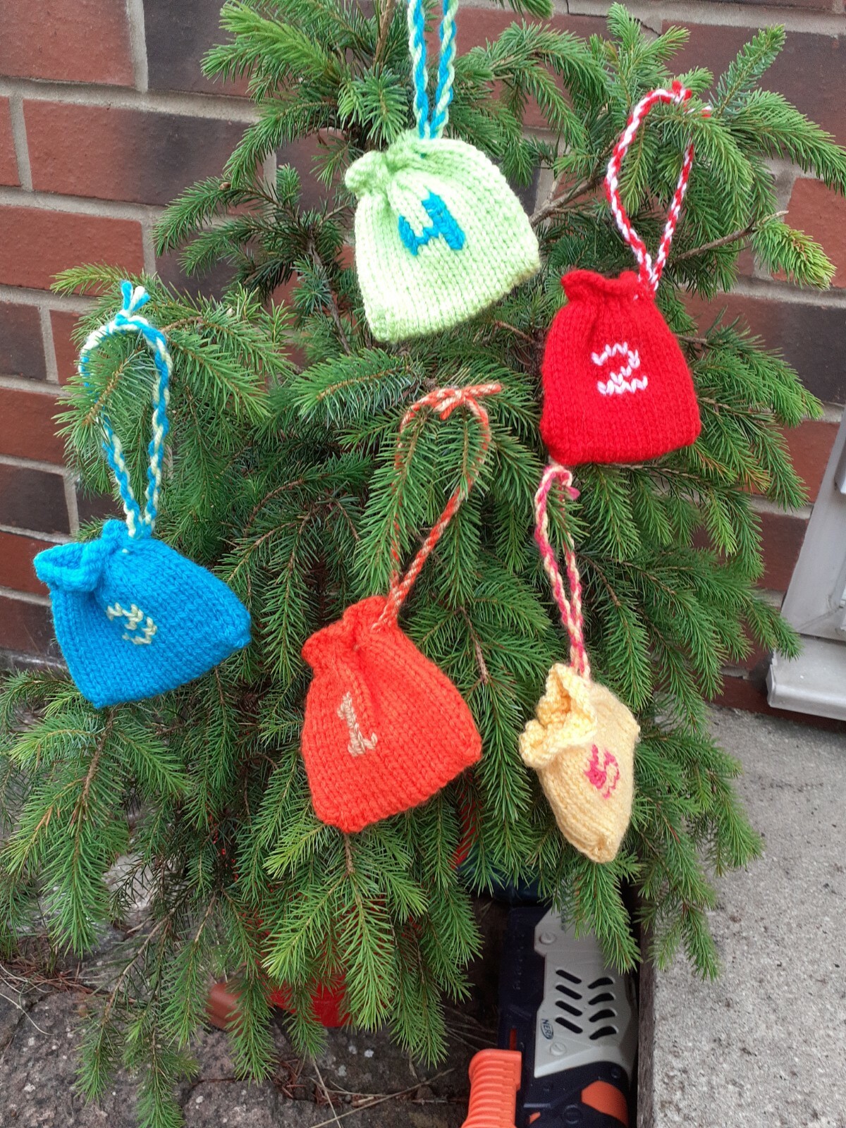 Hand knitted advent Sacks For Tree - 24 numbered Christmas Bags In ...
