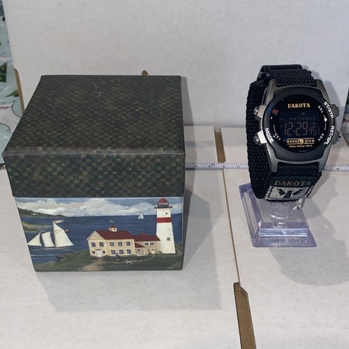 Dakota Moon Glow Negative LCD Display Quartz Watch | eBay