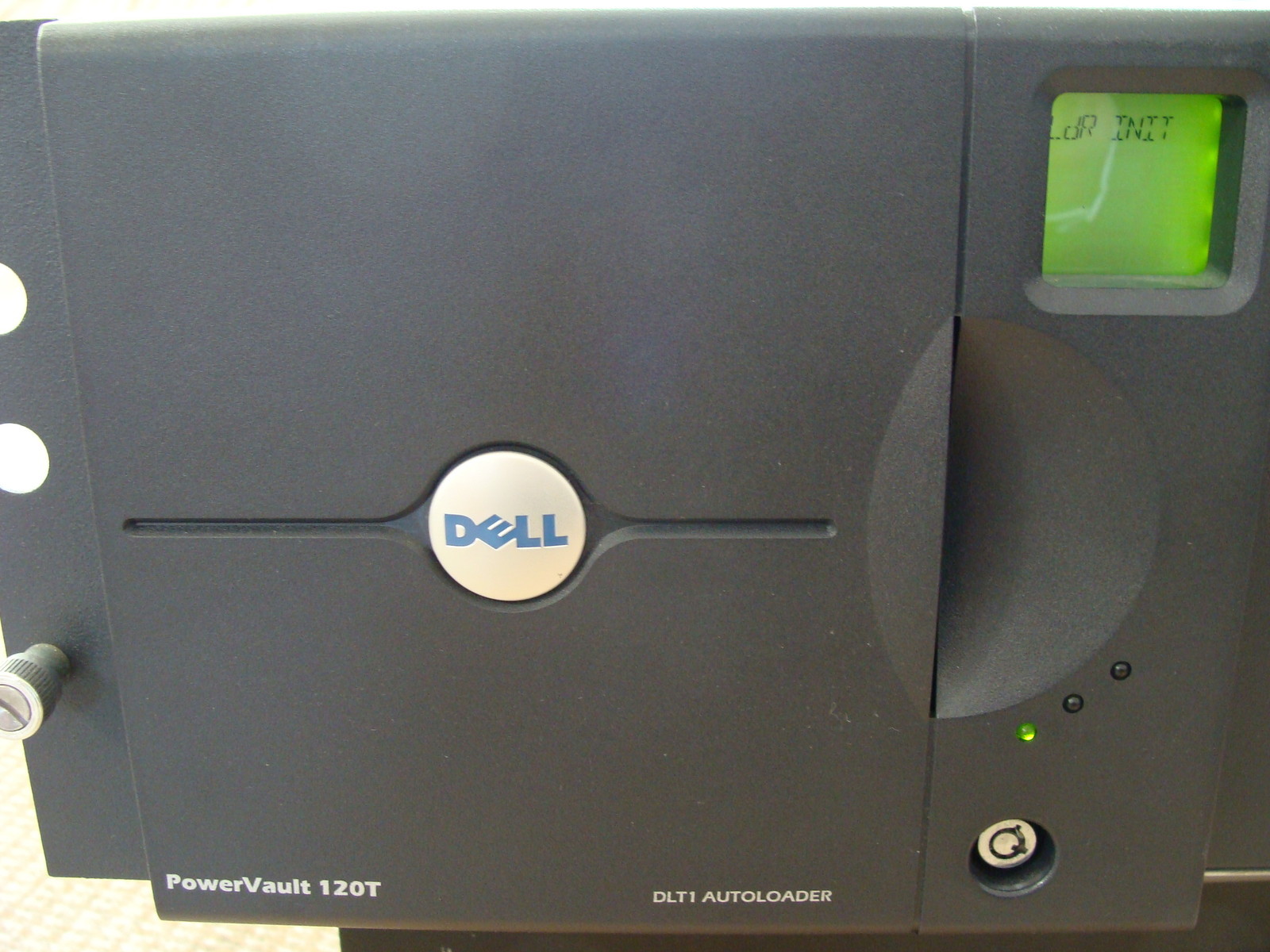 Dell PowerVault 120T DLT4000 - Tape autoloader 20 GB / 40 DLT ( ) x 1 ...