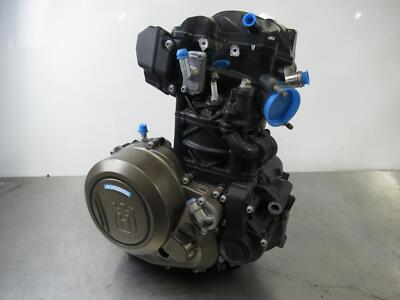 EB1384 2019 19 HUSQVARNA SVARTPILEN 701 ENGINE 5721 KM | eBay