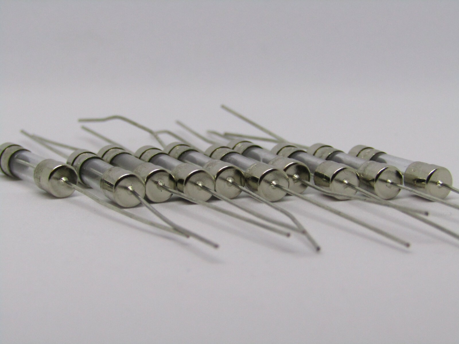 Foot lead GLASS fuse 3.15A Slow & F3.15A Fast Blow T3.15AL250V 5x20mm ...