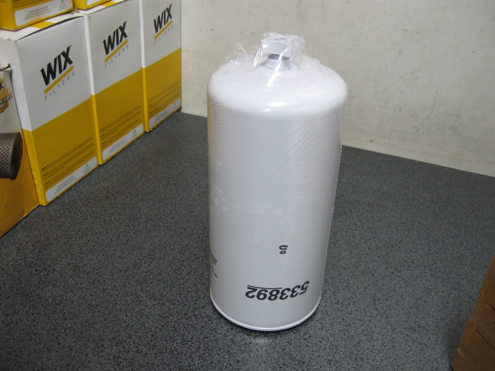 DONALDSON R010042 - Cross reference fuel filters