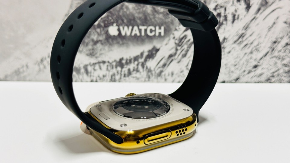 Custom Anodized 49MM GOLD Apple Watch ULTRA Titanium Black Sport Band ...