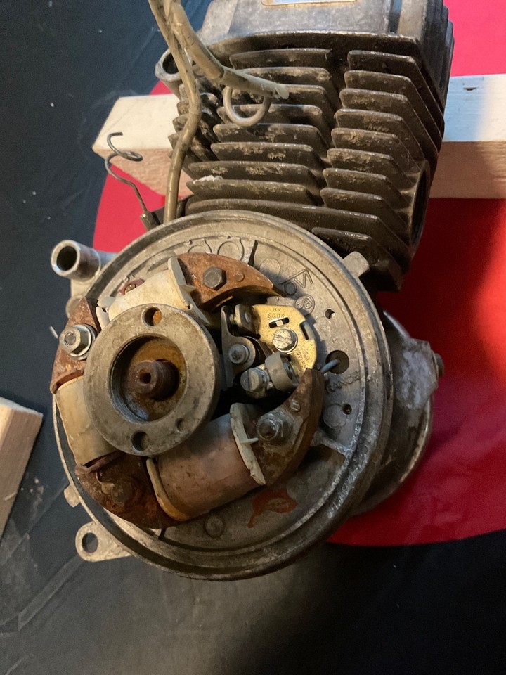 1979 MOTOBECANE 50V 50 MOPED ENGINE with cylinder ,CLUTCH AND PISTON | eBay
