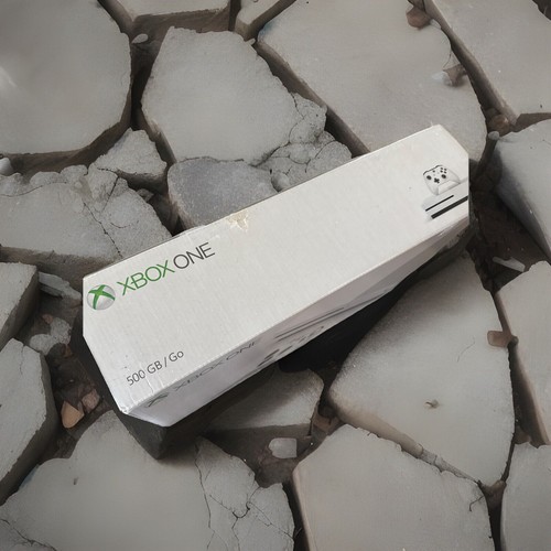 Microsoft Xbox One Kinect Bundle 500GB - Brand New Sealed Controller ...