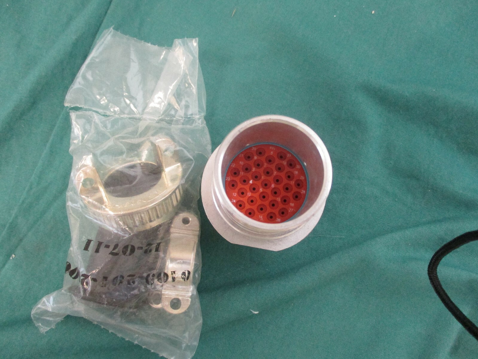 DEUTSCH LADD HD34-24-31PE-059 ALUM RECP CONNECTOR SHELL SIZE 24 BAYO CABLE ASSY | eBay