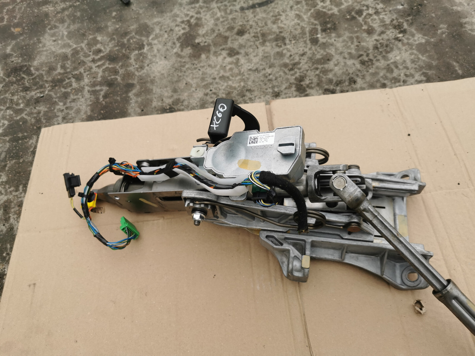 VOLVO XC60 2014 STEERING COLUMN WITH LOCK 31429651 31340734 | eBay UK