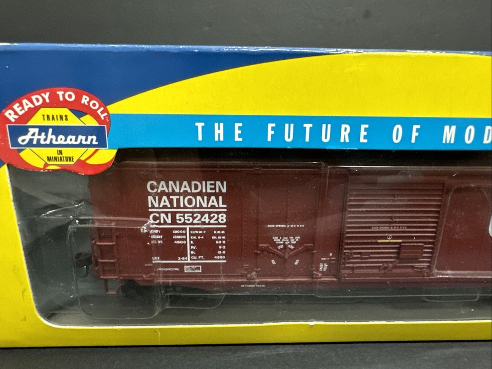 Athearn Ho Scale CN Canadian National 50' Combination Door Boxcar ...