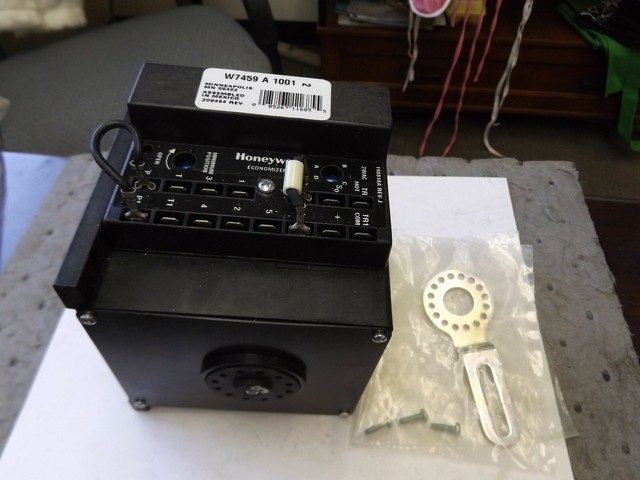 Honeywell W7459a 1001 Economizer Control Module W7459A1001 for sale ...