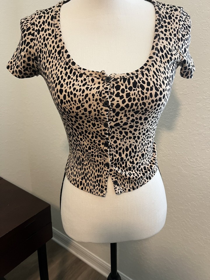 Brandy Melville Crop Top Sz S Leopard Print Top | eBay
