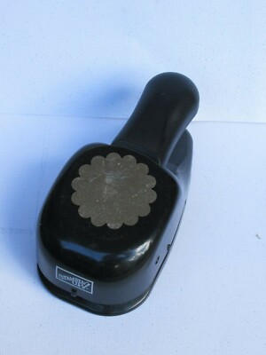 Stampin Up SCALLOP CIRCLE punch Whale paper craft punch scalloped | eBay