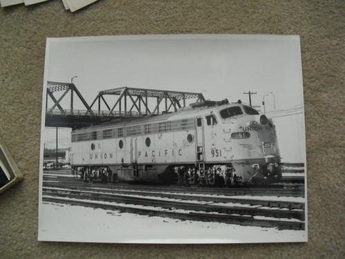 Vintage Train Photograph 11x14 Union Pacific 951 Diesel Locomotive | eBay