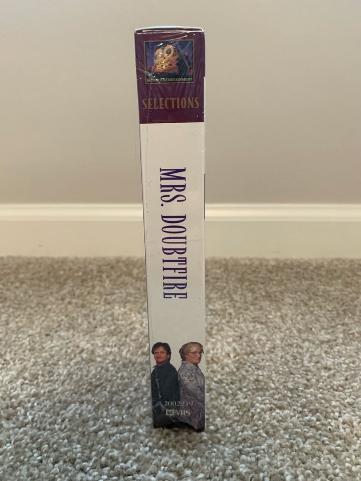Mrs. Doubtfire VHS Brand New Sealed 20th Century Fox Selections Robin ...