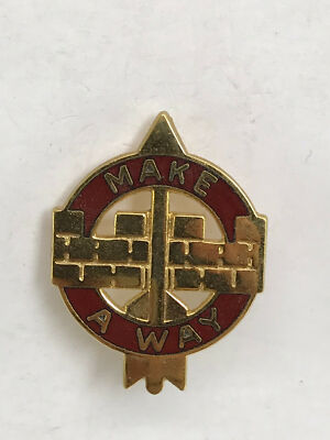 US Military Lapel Pin ~ 124th Transportation Battalion Army Unit Crest ...