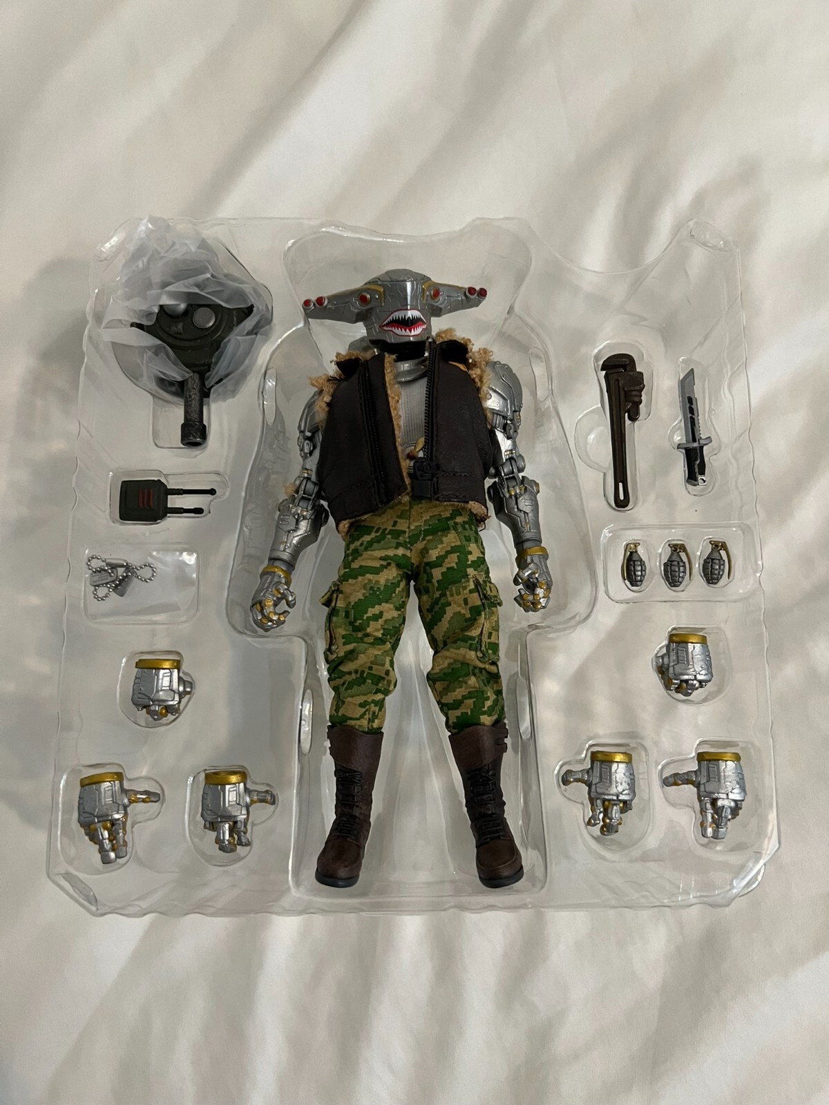 Mezco One:12 Collective Rumble Society — Hawk P-40 (Mezco Exclusive) | eBay