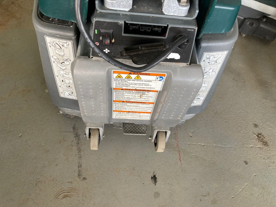 Tennant T-1 / Nobles Speed Scrub 15 Walk-Behind Micro Scrubber Battery ...