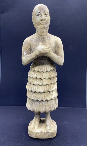 Near Eastern Antiquities Rare Beautiful Old Sumerian Worshipper Praying ...